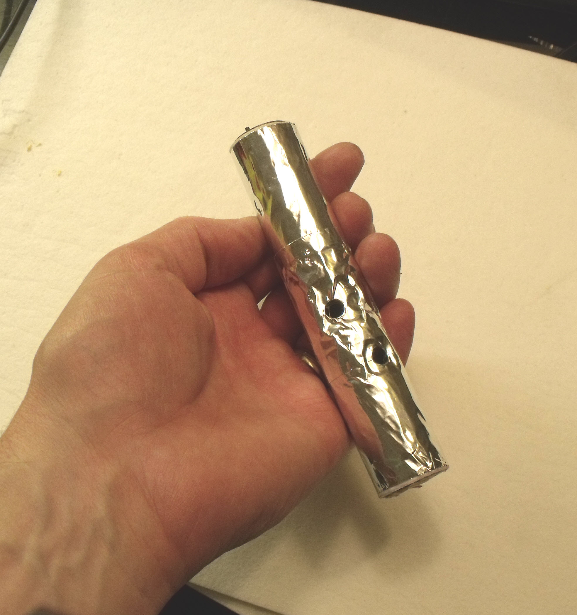 Withinsulation jacket Xi-15\dual-smoke-canistersinsul.JPG